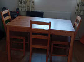 Table And Chairs in Burry Port | Second-Hand Furniture and Homeware ...